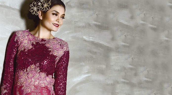 Fesyen Songket Tradisional Yang Sentiasa Jadi Pilihan Bakal Pengantin
