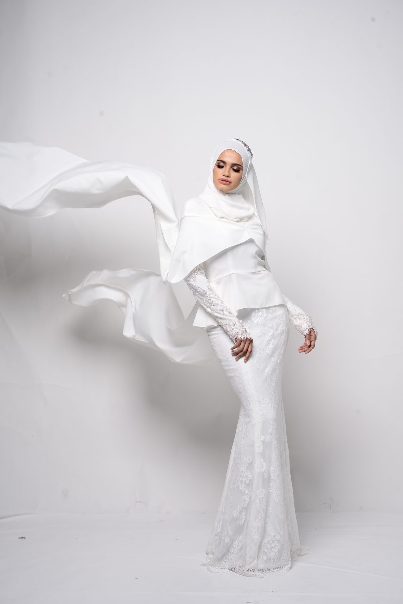 9 Idea Baju Kahwin Untuk Pengantin Berhijab, Wajib Tengok!