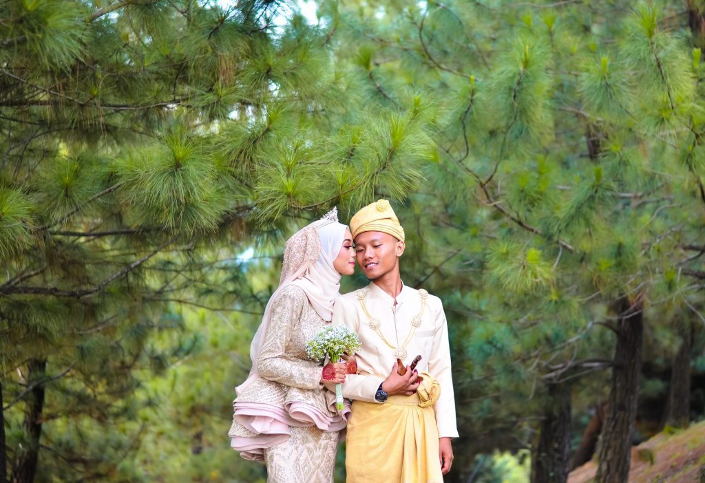 Photographer Ini Kongsi 19 Pose Senang Buat Pengantin Yang Tak Biasa ...
