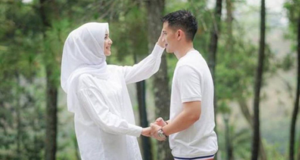 “Suami Tak Handsome Tak Apa, Janji Kaya…”Sila Tengok Perangai Dia Dulu!