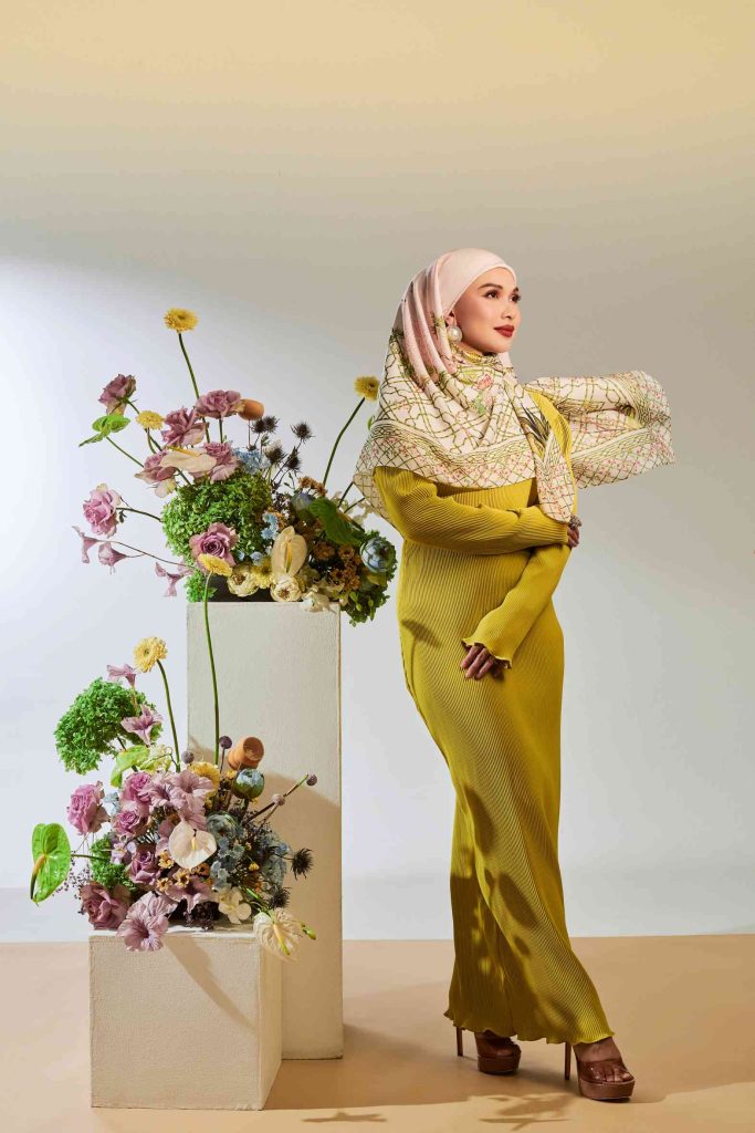 Anzalna Nasir 'Pikat' Pusat Beli Belah Isetan, Jadi ‘Muse’ Koleksi ...